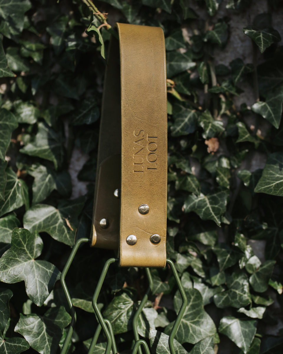 Leather Game Carrier – The Wild Wanderer Co